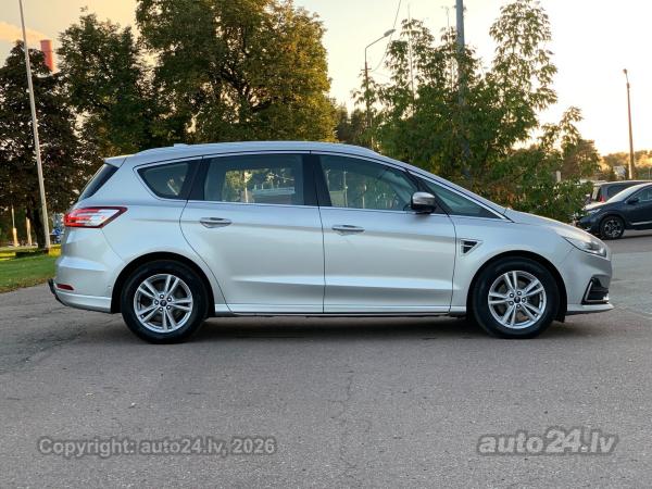 Pelēks Ford S-Max 2020 Tallina, ar dzinēja tilpumu 2.00 L un nobraukumu 180 tūkst. km par 13900 €, foto 6 vietnē AUTOMOTO.COM.LV
