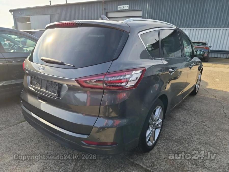 Pelēks Ford S-Max 2022 Tallina, ar dzinēja tilpumu 2.00 L un nobraukumu 175 tūkst. km par 16490 €, foto 5 vietnē AUTOMOTO.COM.LV