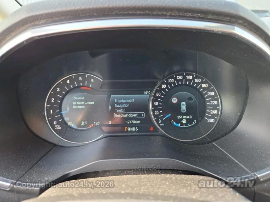 Pelēks Ford S-Max 2022 Tallina, ar dzinēja tilpumu 2.00 L un nobraukumu 175 tūkst. km par 16490 €, foto 9 vietnē AUTOMOTO.COM.LV