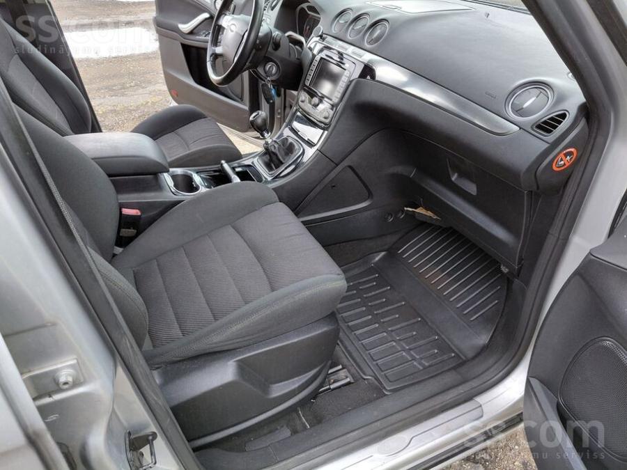 Форд С-Макс 2010 в Талси, объемом двигателя 2.00 л и пробегом 305 тыс. км за 3850 €, фото 8 на AUTOMOTO.COM.LV