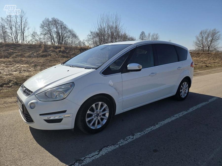 Форд С-Макс 2013 в Шилуте, объемом двигателя 2.00 л и пробегом 284 тыс. км за 4200 €, фото 3 на AUTOMOTO.COM.LV