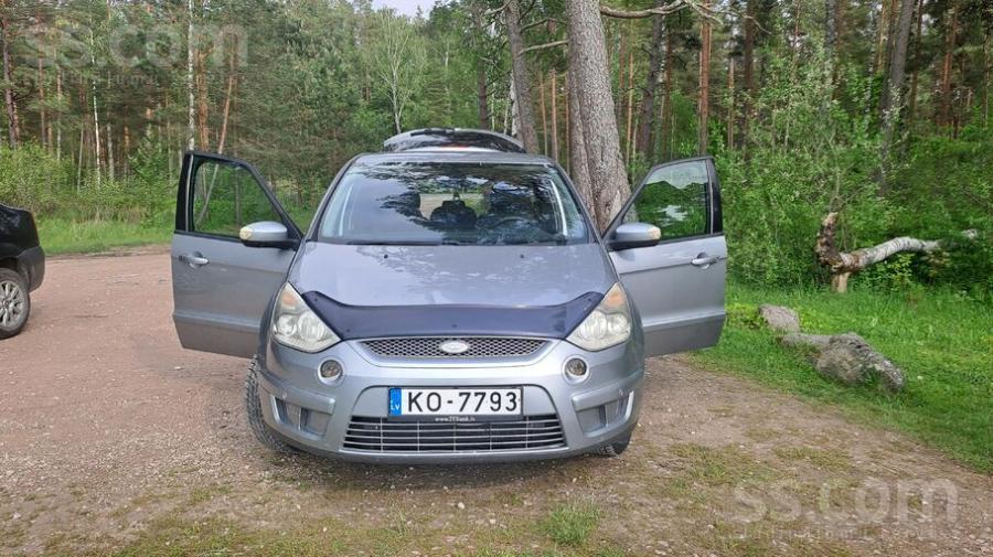 Ford S-Max 2006 in Jurmala, with an engine capacity of 2.00 L and mileage of 294 thousand km for 2600 €, photo 16 on AUTOMOTO.COM.LV