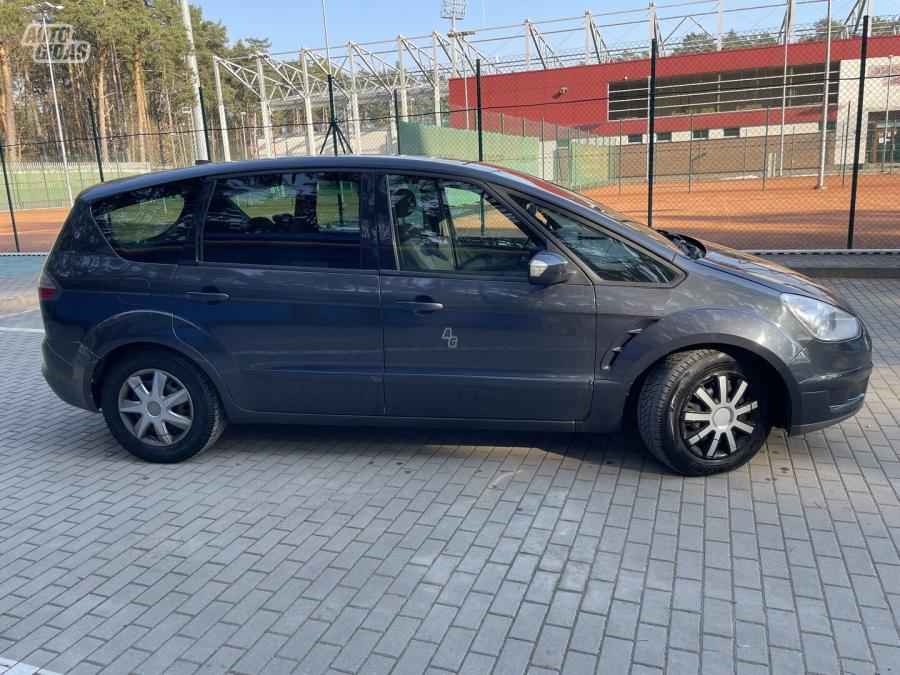 Ford S-Max 2006 in Alytus, with an engine capacity of 2.00 L and mileage of 300 thousand km for 2300 €, photo 7 on AUTOMOTO.COM.LV
