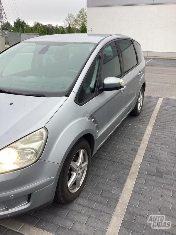Ford S-Max 2006 Kauņa, ar dzinēja tilpumu 2.00 L un nobraukumu 422 tūkst. km par 2200 €, foto 6 vietnē AUTOMOTO.COM.LV