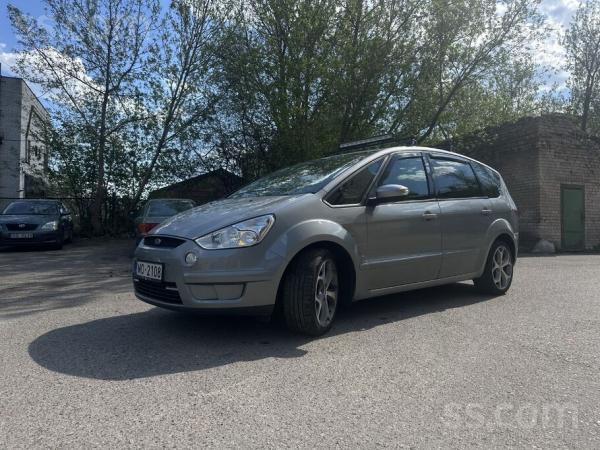 Ford S-Max 2006 Daugavpils, ar dzinēja tilpumu 1.80 L un nobraukumu 276 tūkst. km par 3400 €, foto 1 vietnē AUTOMOTO.COM.LV
