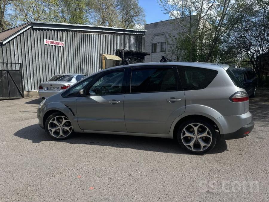 Ford S-Max 2006 Daugavpils, ar dzinēja tilpumu 1.80 L un nobraukumu 276 tūkst. km par 3400 €, foto 3 vietnē AUTOMOTO.COM.LV