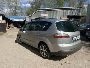 Ford S-Max 2006 Daugavpils, ar dzinēja tilpumu 1.80 L un nobraukumu 276 tūkst. km par 3400 €, foto 7 vietnē AUTOMOTO.COM.LV