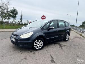 Ford S-Max 2006 in Vilnius, with an engine capacity of 1.90 L and mileage of 355 thousand km for 1400 €, photo 4 on AUTOMOTO.COM.LV