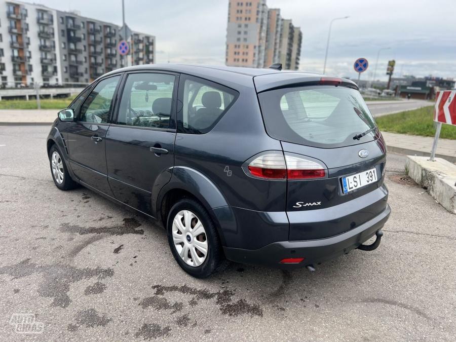 Ford S-Max 2006 in Vilnius, with an engine capacity of 1.90 L and mileage of 355 thousand km for 1400 €, photo 8 on AUTOMOTO.COM.LV