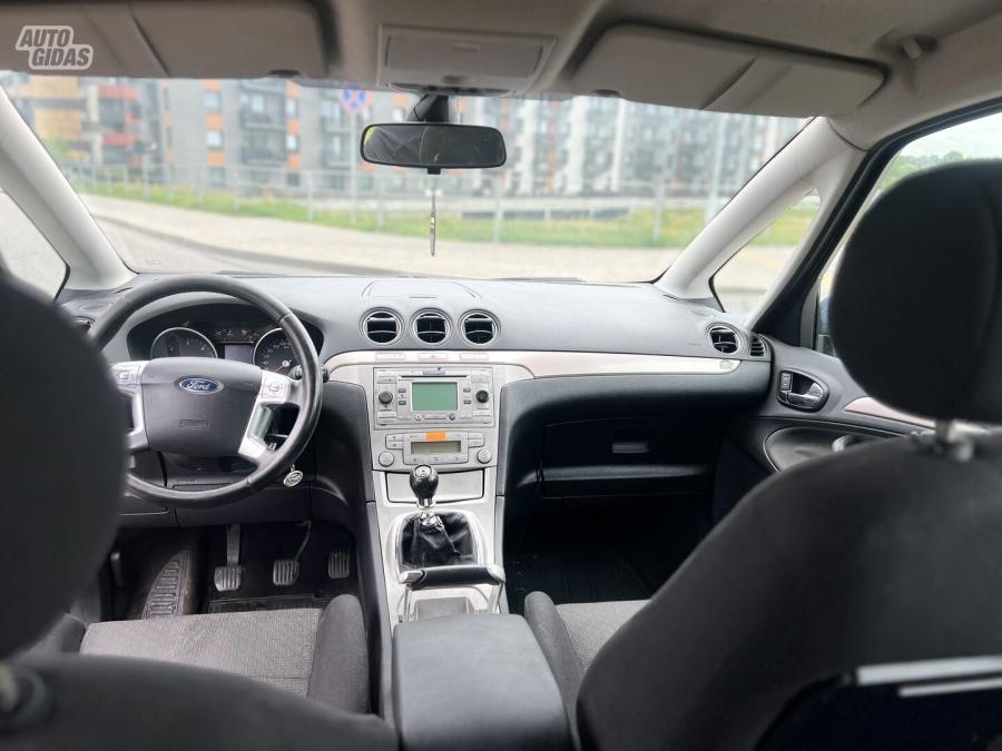 Ford S-Max 2006 in Vilnius, with an engine capacity of 1.90 L and mileage of 355 thousand km for 1400 €, photo 11 on AUTOMOTO.COM.LV