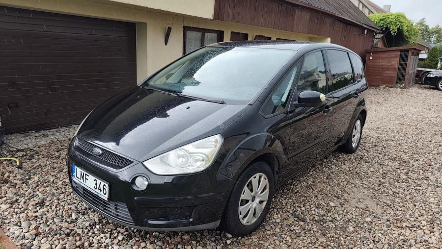 Ford S-Max 2006 in Marijampole, with an engine capacity of 2.00 L and mileage of 237 thousand km for 750 €, photo 1 on AUTOMOTO.COM.LV