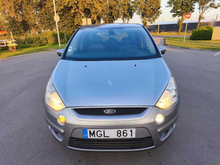 Ford S-Max 2006 Tauragė, ar dzinēja tilpumu 1.80 L un nobraukumu 345 tūkst. km par 1700 €, foto 5 vietnē AUTOMOTO.COM.LV