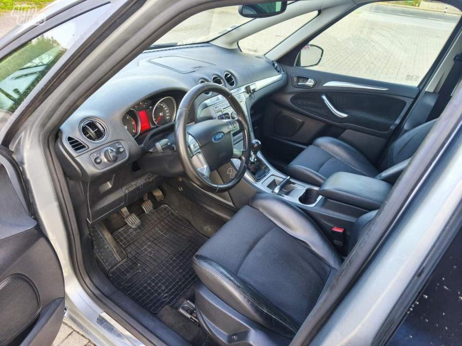 Ford S-Max 2006 Tauragė, ar dzinēja tilpumu 1.80 L un nobraukumu 345 tūkst. km par 1700 €, foto 20 vietnē AUTOMOTO.COM.LV
