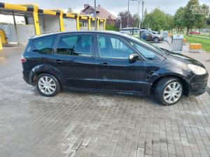 Ford S-Max 2006 in Kaunas, with an engine capacity of 2.00 L and mileage of 300 thousand km for 1250 €, photo 3 on AUTOMOTO.COM.LV