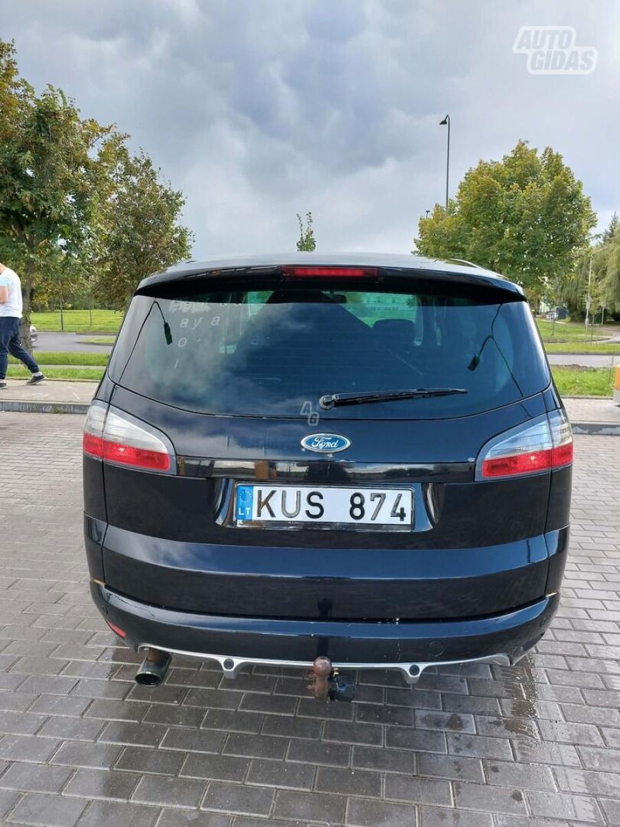 Ford S-Max 2006 in Kaunas, with an engine capacity of 2.00 L and mileage of 300 thousand km for 1250 €, photo 4 on AUTOMOTO.COM.LV