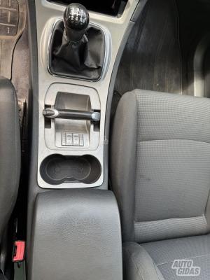 Ford S-Max 2006 in Vilnius, with an engine capacity of 2.00 L and mileage of 280 thousand km for 2000 €, photo 9 on AUTOMOTO.COM.LV