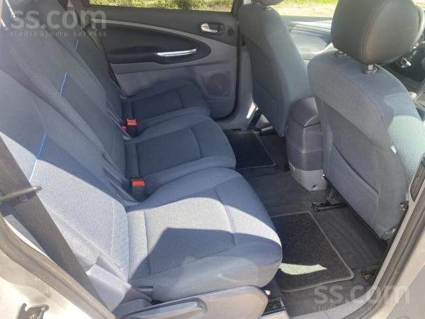Ford S-Max 2007 Rēzekne, ar dzinēja tilpumu 1.80 L un nobraukumu 0 tūkst. km par 3450 €, foto 10 vietnē AUTOMOTO.COM.LV