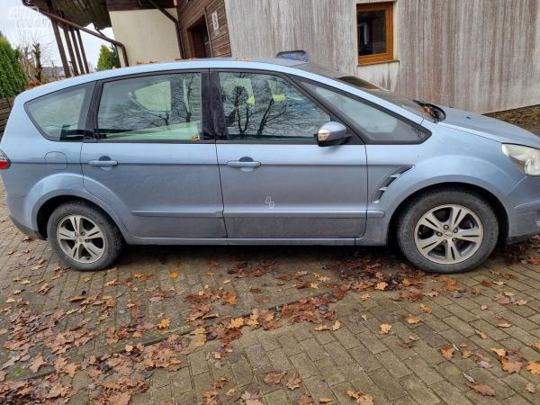 Ford S-Max 2007 Klaipėda, ar dzinēja tilpumu 1.80 L un nobraukumu 305 tūkst. km par 2450 €, foto 3 vietnē AUTOMOTO.COM.LV