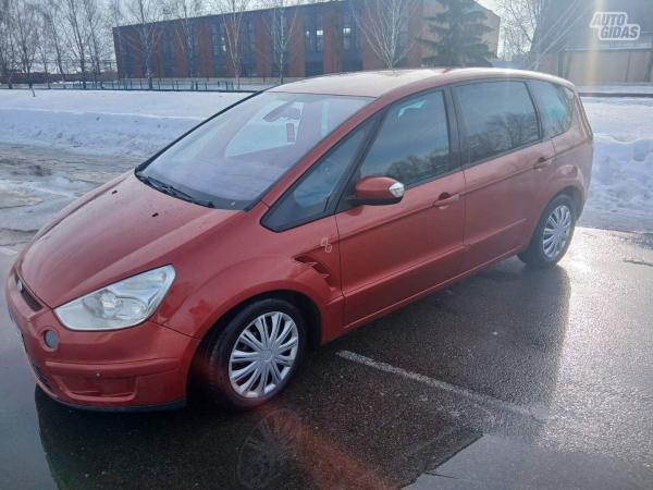 Ford S-Max 2007 in Radviliskis, with an engine capacity of 2.00 L and mileage of 256 thousand km for 1500 €, photo 5 on AUTOMOTO.COM.LV