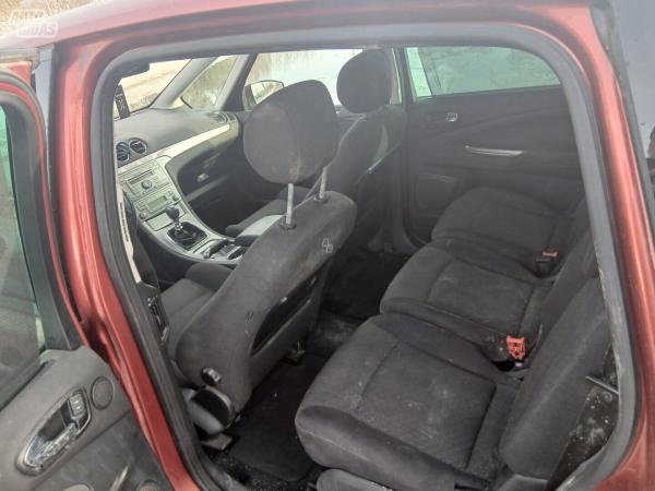 Ford S-Max 2007 in Radviliskis, with an engine capacity of 2.00 L and mileage of 256 thousand km for 1500 €, photo 6 on AUTOMOTO.COM.LV