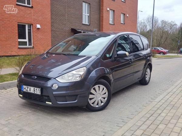 Ford S-Max 2007 in Vilnius, with an engine capacity of 2.00 L and mileage of 295 thousand km for 2350 €, photo 2 on AUTOMOTO.COM.LV