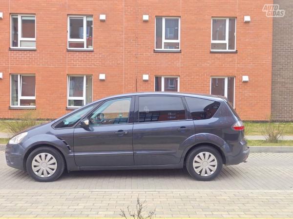 Ford S-Max 2007 in Vilnius, with an engine capacity of 2.00 L and mileage of 295 thousand km for 2350 €, photo 3 on AUTOMOTO.COM.LV