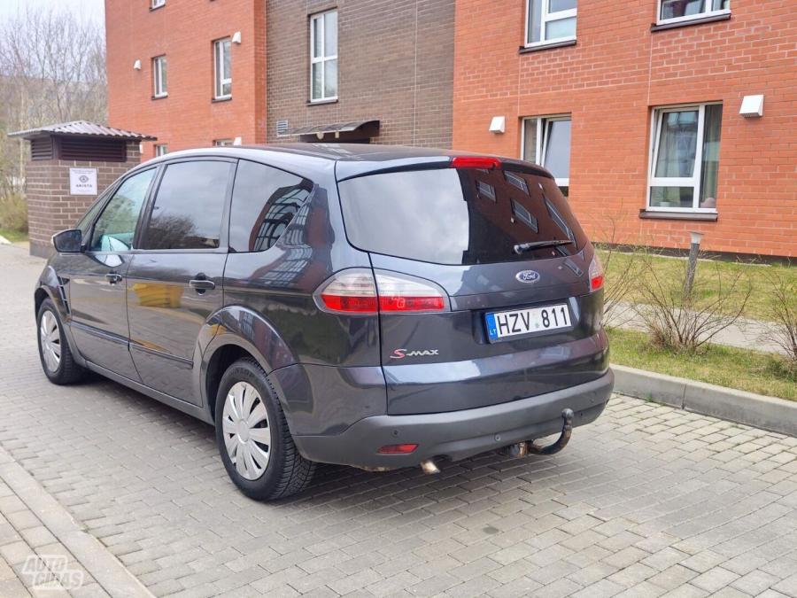 Ford S-Max 2007 in Vilnius, with an engine capacity of 2.00 L and mileage of 295 thousand km for 2350 €, photo 5 on AUTOMOTO.COM.LV