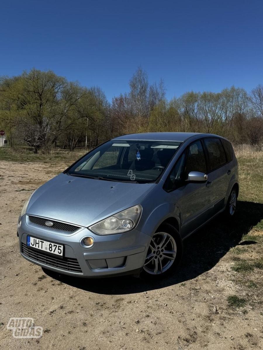 Ford S-Max 2007 in Siauliai, with an engine capacity of 1.80 L and mileage of 250 thousand km for 1250 €, photo 1 on AUTOMOTO.COM.LV