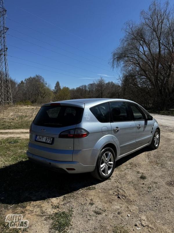 Ford S-Max 2007 Šauļi, ar dzinēja tilpumu 1.80 L un nobraukumu 250 tūkst. km par 1250 €, foto 5 vietnē AUTOMOTO.COM.LV