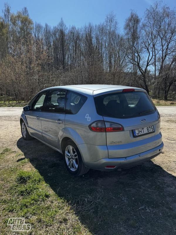 Ford S-Max 2007 Šauļi, ar dzinēja tilpumu 1.80 L un nobraukumu 250 tūkst. km par 1250 €, foto 6 vietnē AUTOMOTO.COM.LV