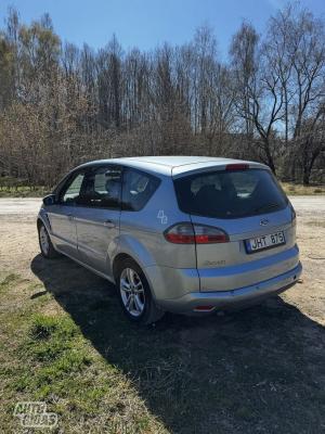Ford S-Max 2007 in Siauliai, with an engine capacity of 1.80 L and mileage of 250 thousand km for 1250 €, photo 7 on AUTOMOTO.COM.LV