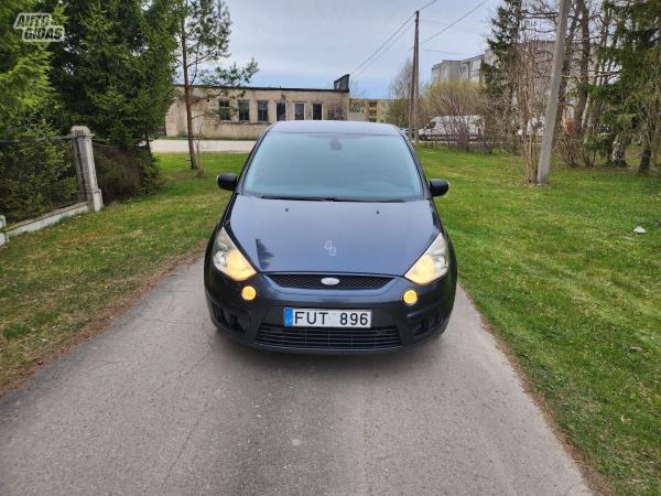 Ford S-Max 2007 in Mazeikiai, with an engine capacity of 2.00 L and mileage of 350 thousand km for 2250 €, photo 3 on AUTOMOTO.COM.LV