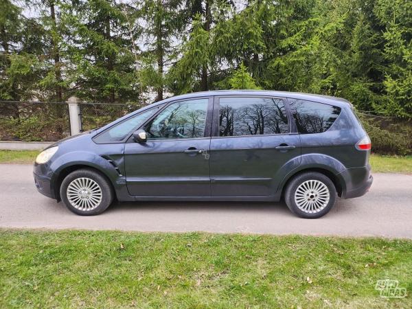 Ford S-Max 2007 in Mazeikiai, with an engine capacity of 2.00 L and mileage of 350 thousand km for 2250 €, photo 6 on AUTOMOTO.COM.LV