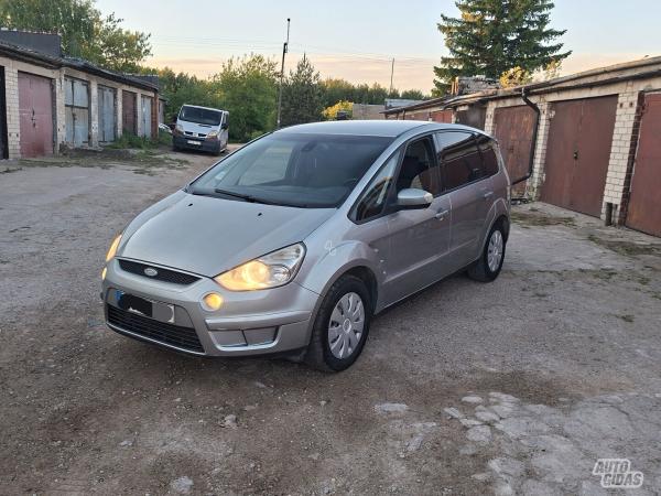 Ford S-Max 2007 Šauļi, ar dzinēja tilpumu 1.80 L un nobraukumu 3 tūkst. km par 1750 €, foto 3 vietnē AUTOMOTO.COM.LV