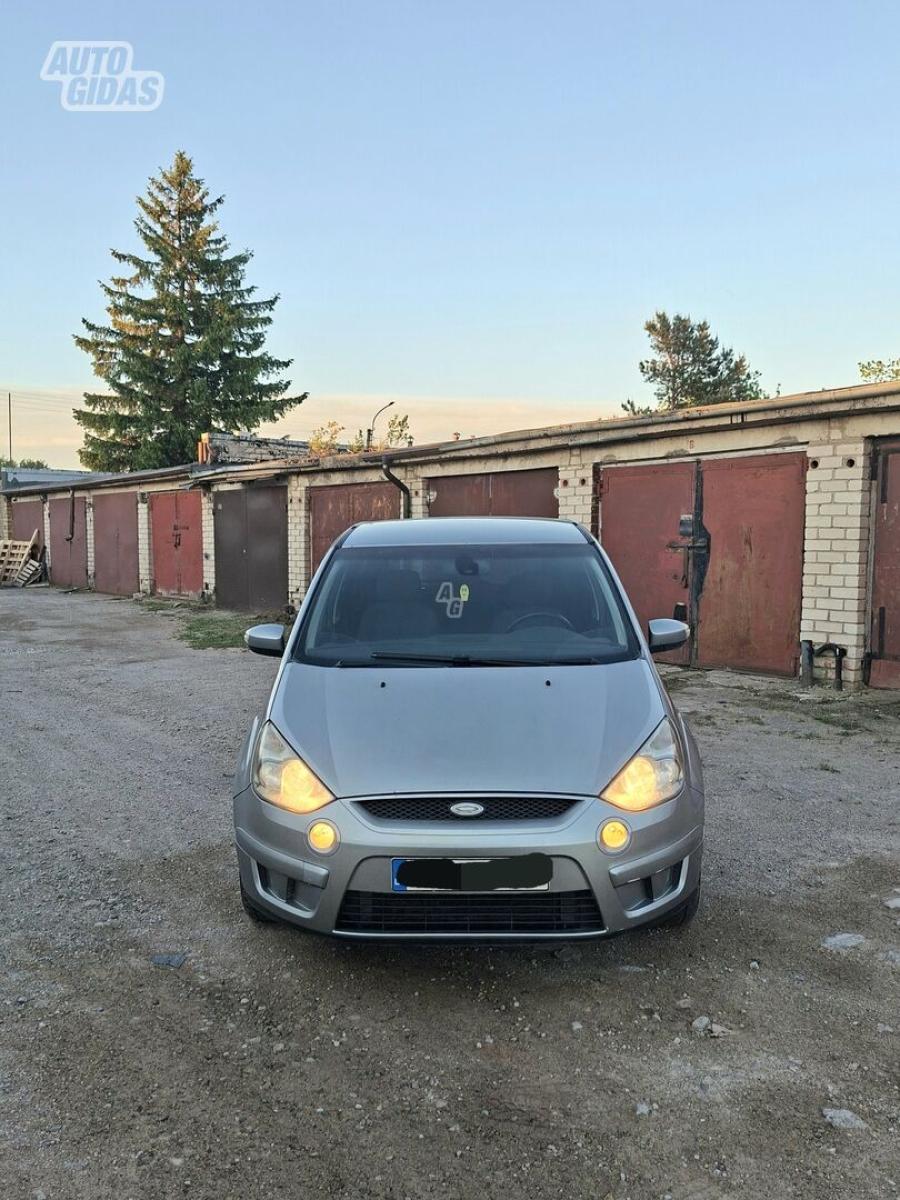 Ford S-Max 2007 Šauļi, ar dzinēja tilpumu 1.80 L un nobraukumu 3 tūkst. km par 1750 €, foto 3 vietnē AUTOMOTO.COM.LV