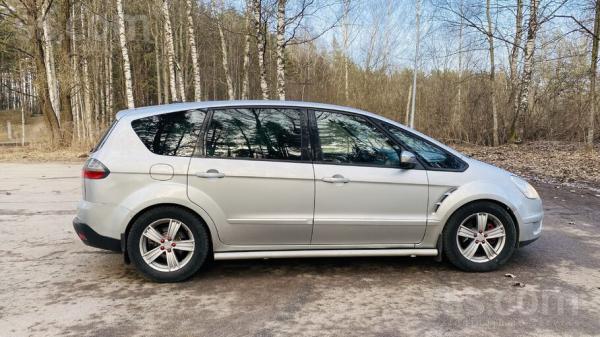 Ford S-Max 2007 Rīga, ar dzinēja tilpumu 1.80 L un nobraukumu 0 tūkst. km par 2390 €, foto 3 vietnē AUTOMOTO.COM.LV