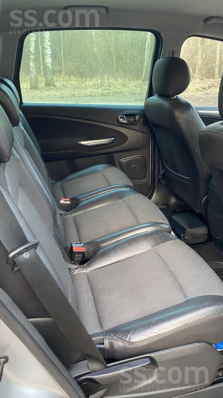 Ford S-Max 2007 Rīga, ar dzinēja tilpumu 1.80 L un nobraukumu 0 tūkst. km par 2390 €, foto 9 vietnē AUTOMOTO.COM.LV