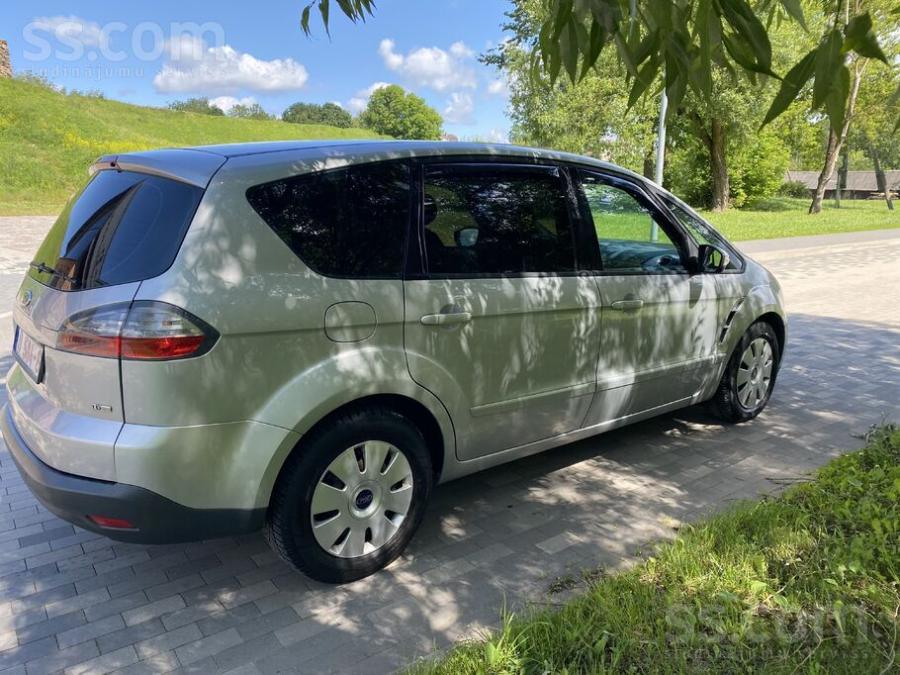 Ford S-Max 2007 in Rezekne, with an engine capacity of 1.80 L and mileage of 0 thousand km for 3250 €, photo 6 on AUTOMOTO.COM.LV