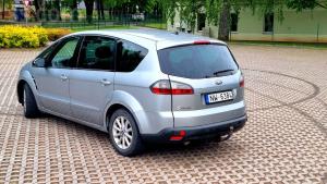 Ford S-Max 2007 in Cesis, with an engine capacity of 1.80 L and mileage of 416 thousand km for 2050 €, photo 7 on AUTOMOTO.COM.LV
