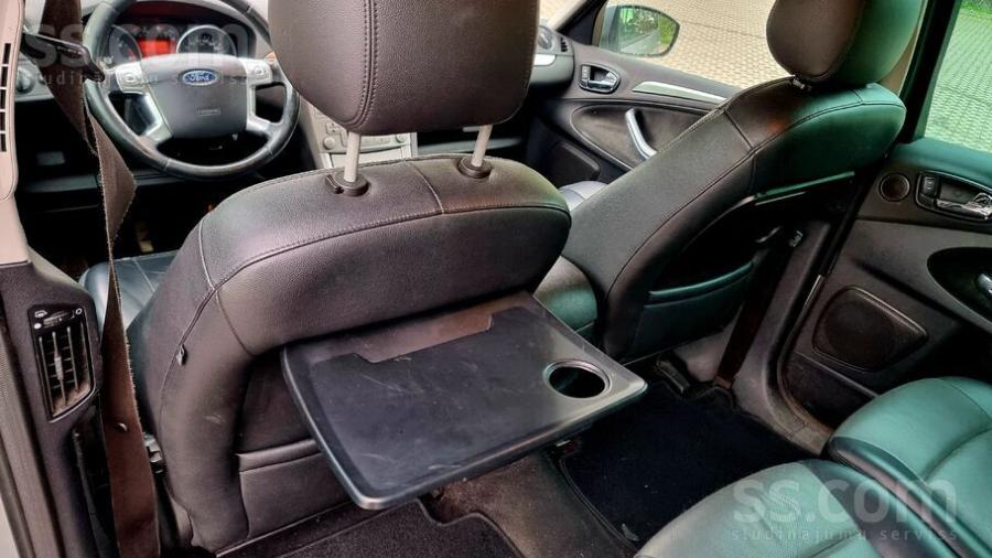 Ford S-Max 2007 in Cesis, with an engine capacity of 1.80 L and mileage of 416 thousand km for 2050 €, photo 12 on AUTOMOTO.COM.LV