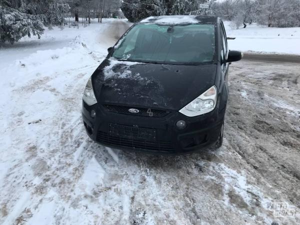 Ford S-Max 2007 in Birzai, with an engine capacity of 1.80 L and mileage of 245 thousand km for 1550 €, photo 2 on AUTOMOTO.COM.LV
