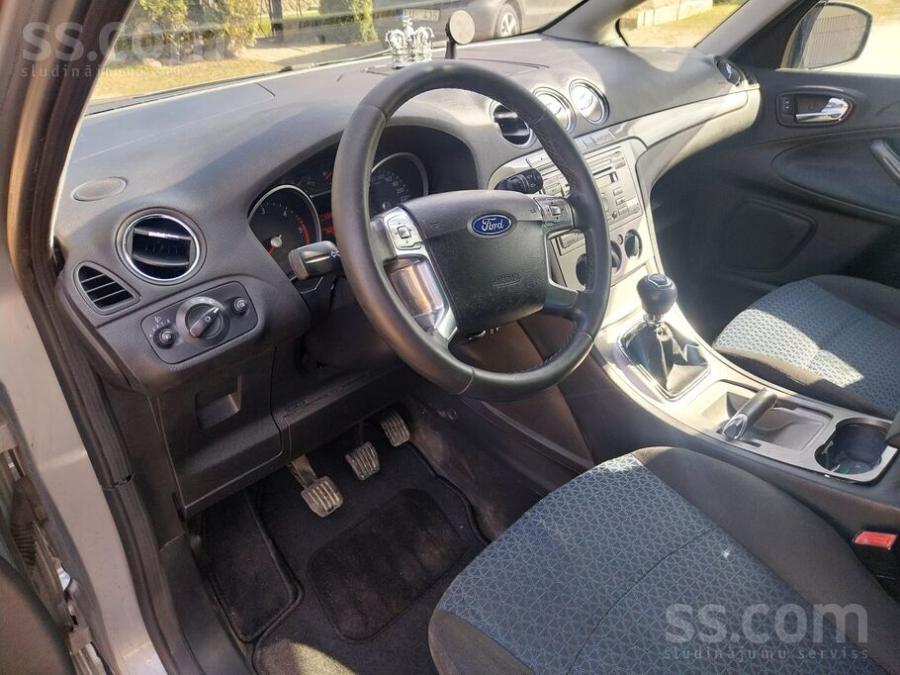 Ford S-Max 2007 Jelgava, ar dzinēja tilpumu 1.80 L un nobraukumu 342 tūkst. km par 1750 €, foto 4 vietnē AUTOMOTO.COM.LV