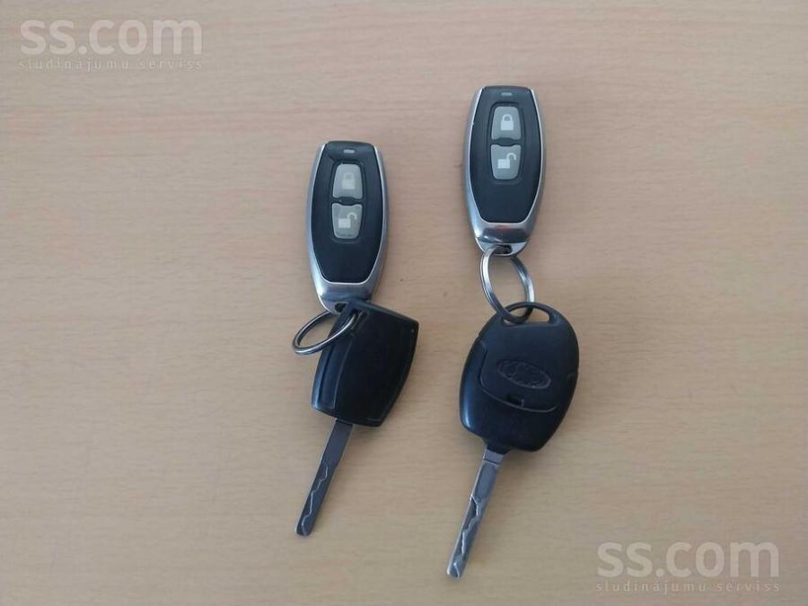 Ford S-Max 2007 Jelgava, ar dzinēja tilpumu 1.80 L un nobraukumu 342 tūkst. km par 1750 €, foto 5 vietnē AUTOMOTO.COM.LV
