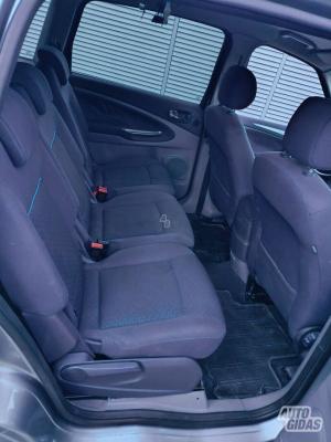 Ford S-Max 2007 in Panevezys, with an engine capacity of 2.00 L and mileage of 256 thousand km for 3050 €, photo 20 on AUTOMOTO.COM.LV