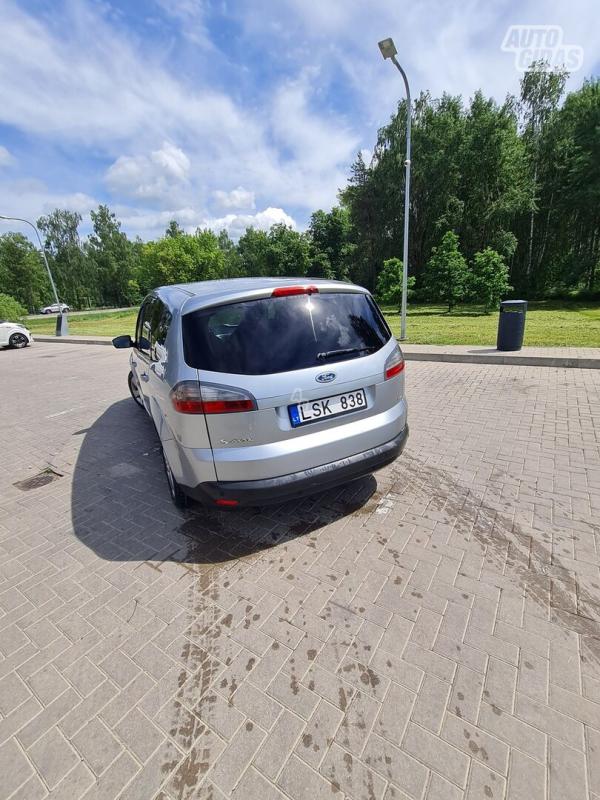 Ford S-Max 2007 in Radviliskis, with an engine capacity of 1.80 L and mileage of 0 thousand km for 1750 €, photo 5 on AUTOMOTO.COM.LV