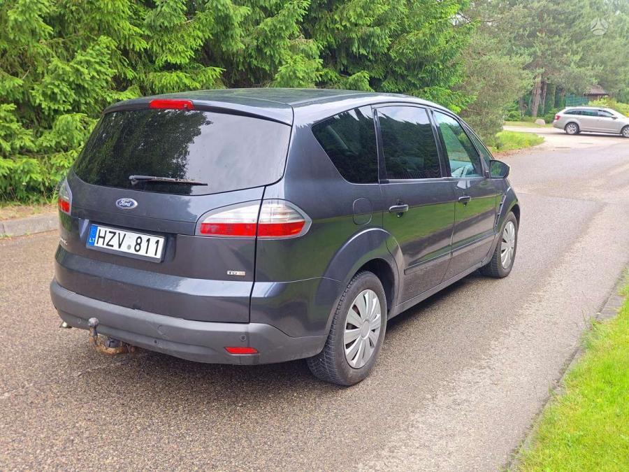 Ford S-Max 2007 Viļņa, ar dzinēja tilpumu 2.00 L un nobraukumu 299 tūkst. km par 2350 €, foto 6 vietnē AUTOMOTO.COM.LV