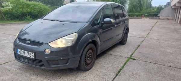 Ford S-Max 2007 in Vilnius, with an engine capacity of 1.80 L and mileage of 340 thousand km for 690 €, photo 1 on AUTOMOTO.COM.LV
