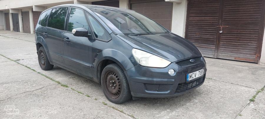Ford S-Max 2007 in Vilnius, with an engine capacity of 1.80 L and mileage of 340 thousand km for 690 €, photo 4 on AUTOMOTO.COM.LV