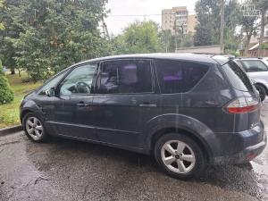 Ford S-Max 2007 in Kaunas, with an engine capacity of 1.80 L and mileage of 260 thousand km for 950 €, photo  on AUTOMOTO.COM.LV