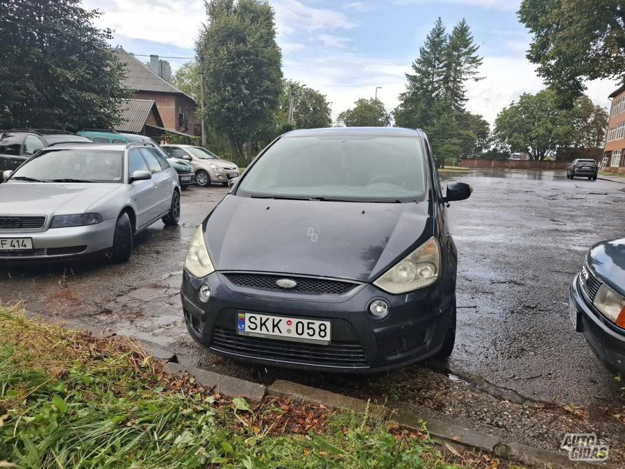 Ford S-Max 2007 Kauņa, ar dzinēja tilpumu 1.80 L un nobraukumu 260 tūkst. km par 950 €, foto 3 vietnē AUTOMOTO.COM.LV